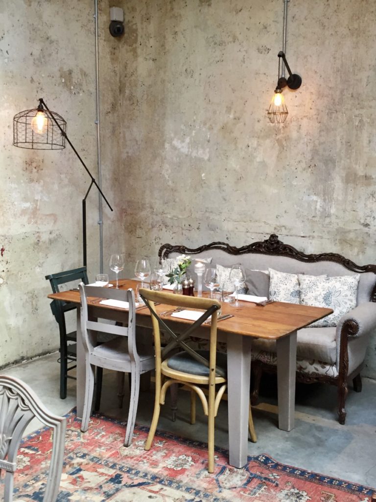 THE BULL AND GATE, KENTISH TOWN | LONDON'S PRETTIEST PUB?! | Little ...